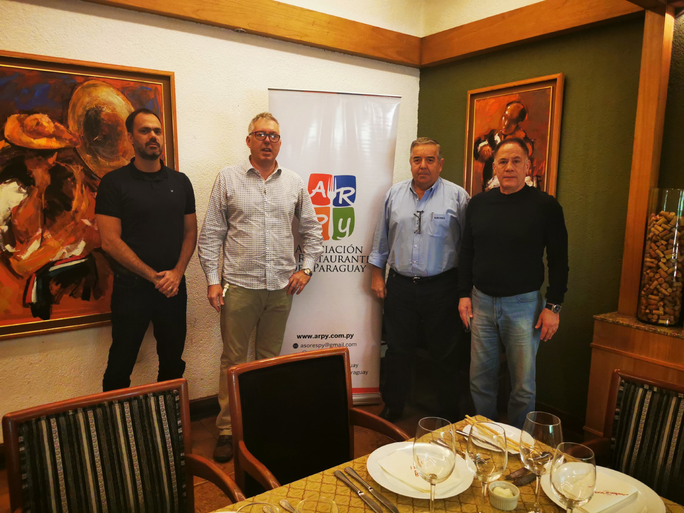 ALMUERZO CONFRATERNIDAD » ARPY